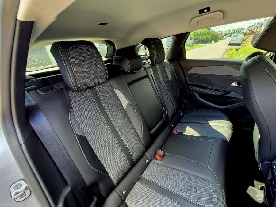Pelēks Peugeot 308 2022 Viļņa, ar dzinēja tilpumu 1.50 L un nobraukumu 178 tūkst. km par 12500 €, foto 21 vietnē AUTOMOTO.COM.LV
