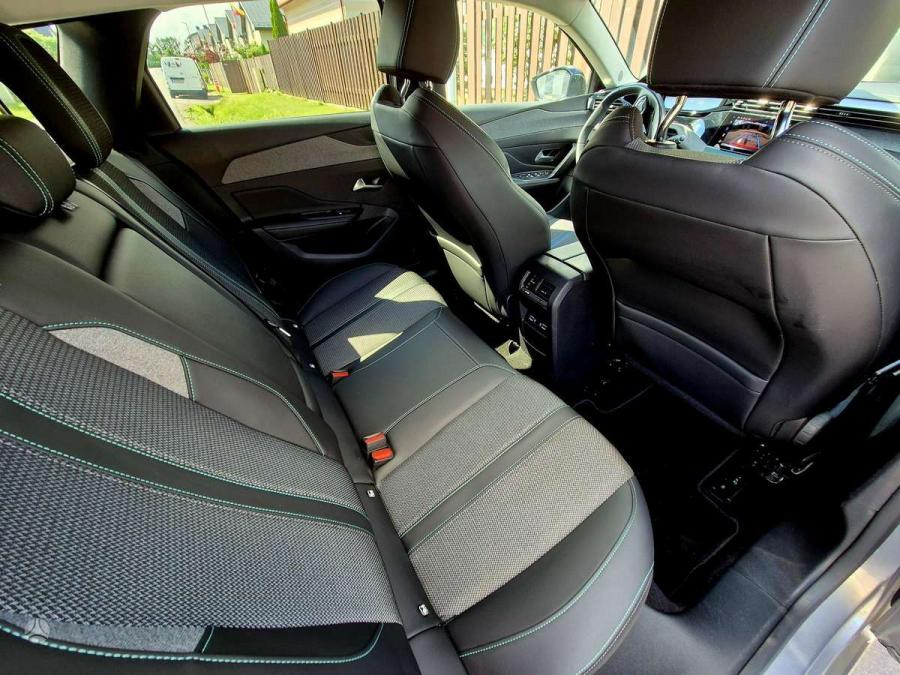 Pelēks Peugeot 308 2022 Viļņa, ar dzinēja tilpumu 1.50 L un nobraukumu 178 tūkst. km par 12500 €, foto 22 vietnē AUTOMOTO.COM.LV