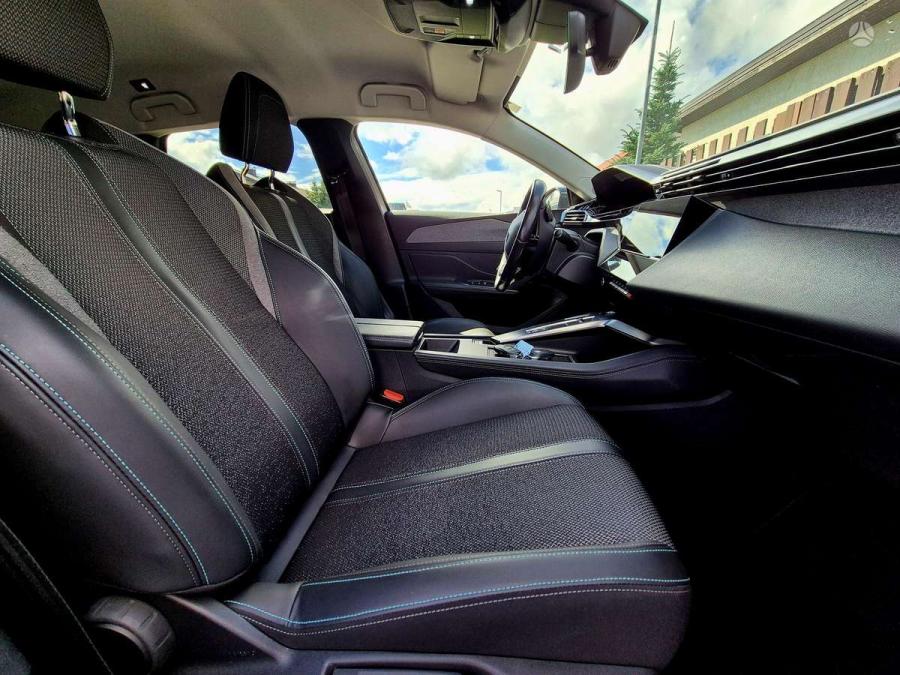Pelēks Peugeot 308 2022 Viļņa, ar dzinēja tilpumu 1.50 L un nobraukumu 178 tūkst. km par 12500 €, foto 24 vietnē AUTOMOTO.COM.LV