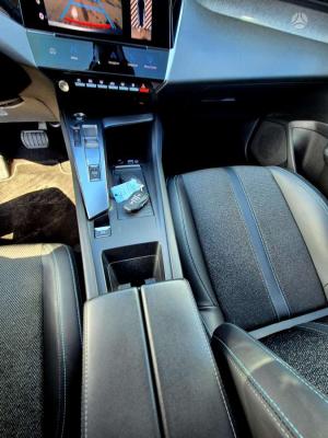 Pelēks Peugeot 308 2022 Viļņa, ar dzinēja tilpumu 1.50 L un nobraukumu 178 tūkst. km par 12500 €, foto 28 vietnē AUTOMOTO.COM.LV