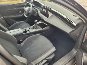 Pelēks Peugeot 308 2022 Viļņa, ar dzinēja tilpumu 1.50 L un nobraukumu 160 tūkst. km par 10648 €, foto 17 vietnē AUTOMOTO.COM.LV