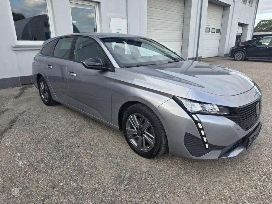 Pelēks Peugeot 308 2022 Marijampole, ar dzinēja tilpumu 1.50 L un nobraukumu 151 tūkst. km par 12099 €, foto 5 vietnē AUTOMOTO.COM.LV