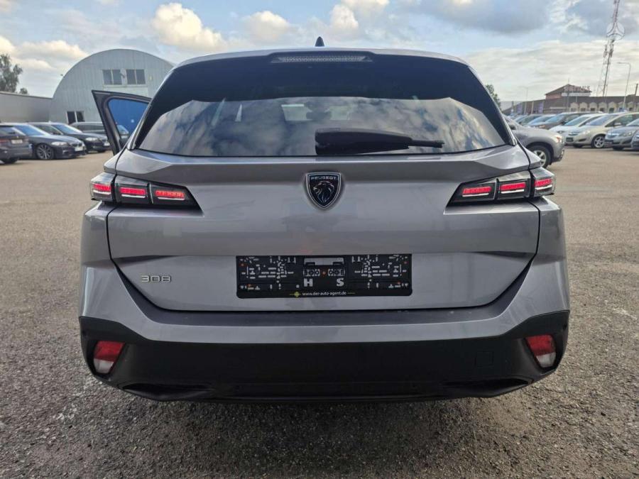 Pelēks Peugeot 308 2022 Marijampole, ar dzinēja tilpumu 1.50 L un nobraukumu 151 tūkst. km par 12099 €, foto 10 vietnē AUTOMOTO.COM.LV