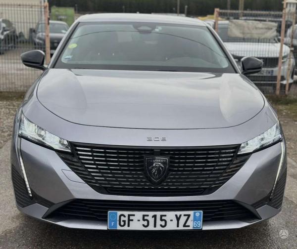 Pelēks Peugeot 308 2022 Viļņa, ar dzinēja tilpumu 1.50 L un nobraukumu 148 tūkst. km par 12099 €, foto 2 vietnē AUTOMOTO.COM.LV