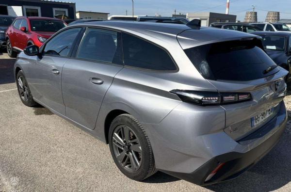 Grey Peugeot 308 2022 in Vilnius, with an engine capacity of 1.50 L and mileage of 164 thousand km for 12099 €, photo 4 on AUTOMOTO.COM.LV