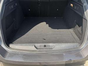 Pelēks Peugeot 308 2022 Marijampole, ar dzinēja tilpumu 1.50 L un nobraukumu 163 tūkst. km par 11731 €, foto 18 vietnē AUTOMOTO.COM.LV