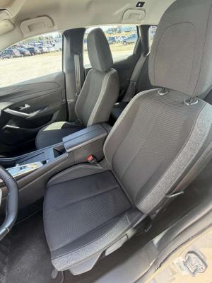 Grey Peugeot 308 2022 in Taurage, with an engine capacity of 1.20 L and mileage of 135 thousand km for 9600 €, photo 30 on AUTOMOTO.COM.LV