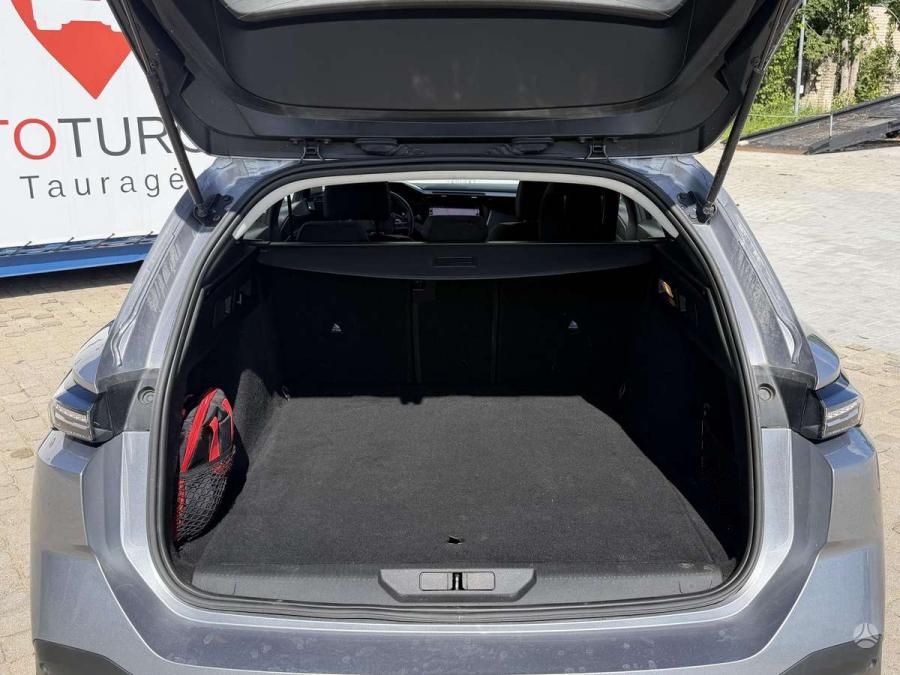 Grey Peugeot 308 2022 in Taurage, with an engine capacity of 1.20 L and mileage of 135 thousand km for 9600 €, photo 34 on AUTOMOTO.COM.LV