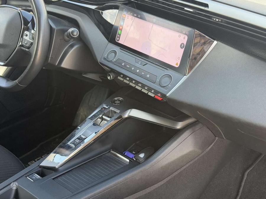 Grey Peugeot 308 2022 in Taurage, with an engine capacity of 1.20 L and mileage of 135 thousand km for 9600 €, photo 36 on AUTOMOTO.COM.LV