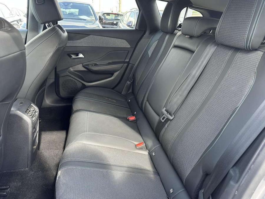Grey Peugeot 308 2022 in Vilnius, with an engine capacity of 1.50 L and mileage of 149 thousand km for 12704 €, photo 12 on AUTOMOTO.COM.LV