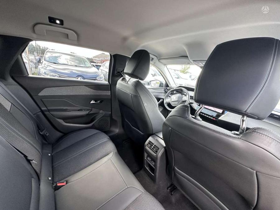 Grey Peugeot 308 2022 in Vilnius, with an engine capacity of 1.50 L and mileage of 149 thousand km for 12704 €, photo 19 on AUTOMOTO.COM.LV