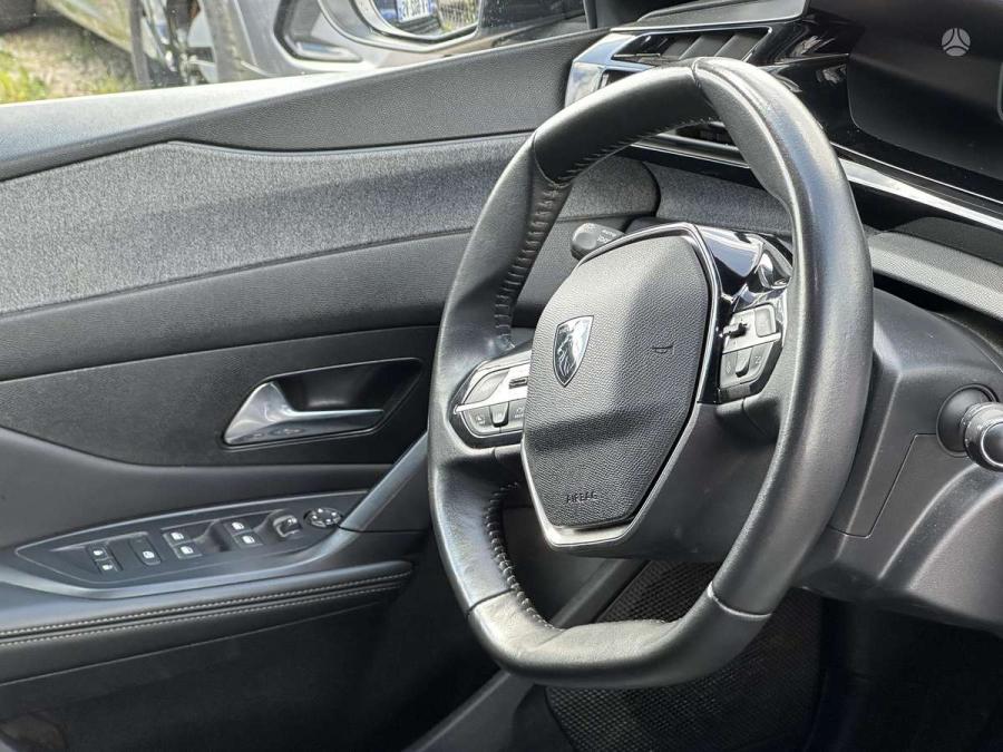 Grey Peugeot 308 2022 in Vilnius, with an engine capacity of 1.50 L and mileage of 149 thousand km for 12704 €, photo 20 on AUTOMOTO.COM.LV