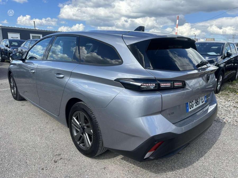 Grey Peugeot 308 2022 in Vilnius, with an engine capacity of 1.50 L and mileage of 165 thousand km for 12462 €, photo 5 on AUTOMOTO.COM.LV