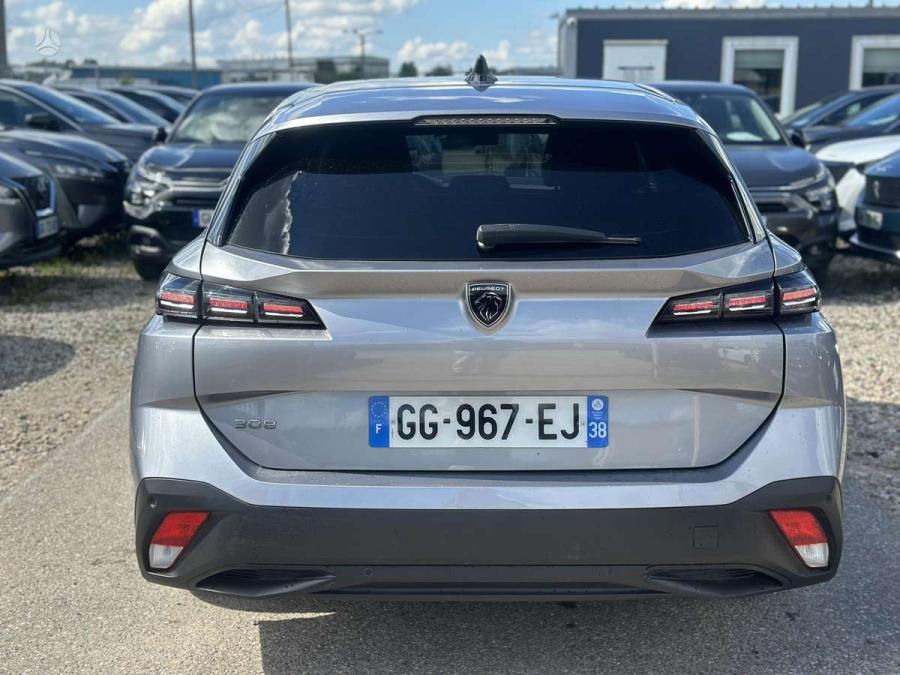 Grey Peugeot 308 2022 in Vilnius, with an engine capacity of 1.50 L and mileage of 165 thousand km for 12462 €, photo 6 on AUTOMOTO.COM.LV