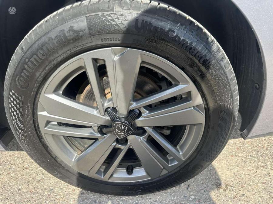Grey Peugeot 308 2022 in Vilnius, with an engine capacity of 1.50 L and mileage of 165 thousand km for 12462 €, photo 9 on AUTOMOTO.COM.LV