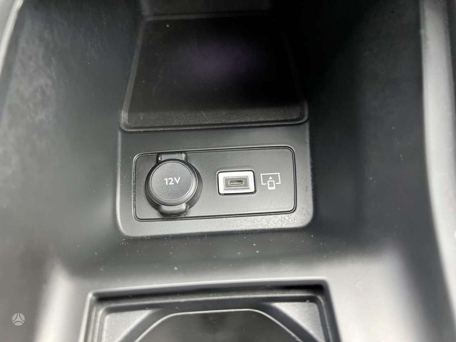 Grey Peugeot 308 2022 in Kaunas, with an engine capacity of 1.50 L and mileage of 130 thousand km for 12500 €, photo 35 on AUTOMOTO.COM.LV