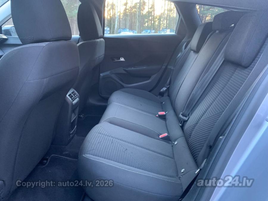 Pelēks Peugeot 308 2023 Tallina, ar dzinēja tilpumu 1.50 L un nobraukumu 165 tūkst. km par 17500 €, foto 11 vietnē AUTOMOTO.COM.LV
