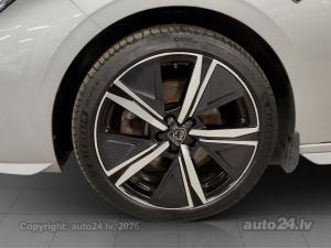 Grey Peugeot 308 2023 in Tallinn, with an engine capacity of 1.50 L and mileage of 67 thousand km for 22990 €, photo 10 on AUTOMOTO.COM.LV