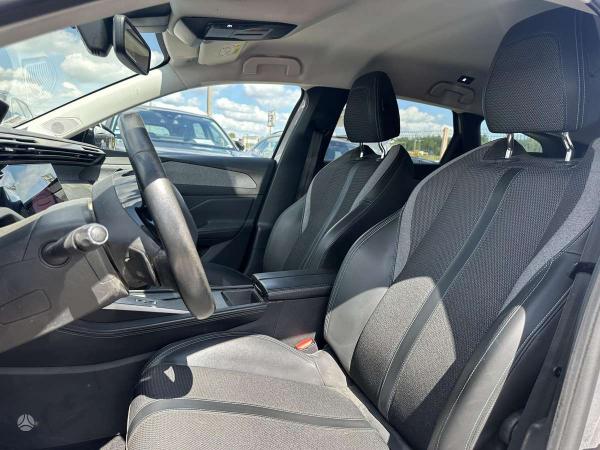 Grey Peugeot 308 2023 in Vilnius, with an engine capacity of 1.50 L and mileage of 166 thousand km for 12462 €, photo 10 on AUTOMOTO.COM.LV