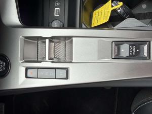 Pelēks Peugeot 308 2023 Kauņa, ar dzinēja tilpumu 1.20 L un nobraukumu 119 tūkst. km par 12998 €, foto 17 vietnē AUTOMOTO.COM.LV