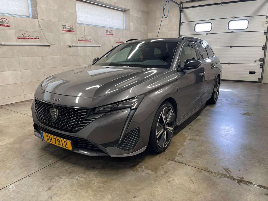Grey Peugeot 308 2023 in Marijampole, with an engine capacity of 1.50 L and mileage of 174 thousand km for 14762 €, photo 1 on AUTOMOTO.COM.LV