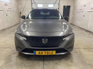 Grey Peugeot 308 2023 in Marijampole, with an engine capacity of 1.50 L and mileage of 174 thousand km for 14762 €, photo 3 on AUTOMOTO.COM.LV