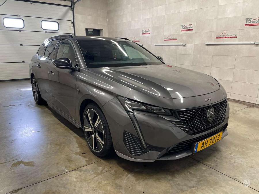 Grey Peugeot 308 2023 in Marijampole, with an engine capacity of 1.50 L and mileage of 174 thousand km for 14762 €, photo 4 on AUTOMOTO.COM.LV