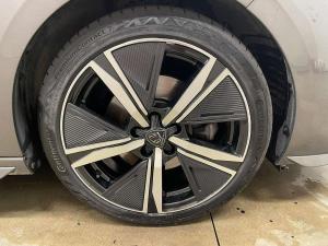 Grey Peugeot 308 2023 in Marijampole, with an engine capacity of 1.50 L and mileage of 174 thousand km for 14762 €, photo 17 on AUTOMOTO.COM.LV