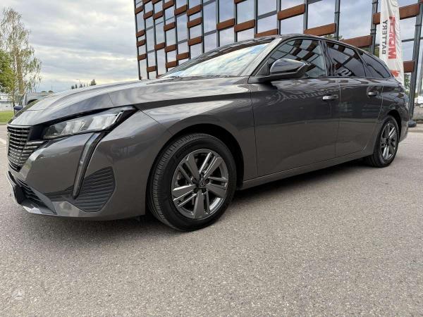 Grey Peugeot 308 2023 in Kaunas, with an engine capacity of 1.20 L and mileage of 119 thousand km for 13188 €, photo 3 on AUTOMOTO.COM.LV