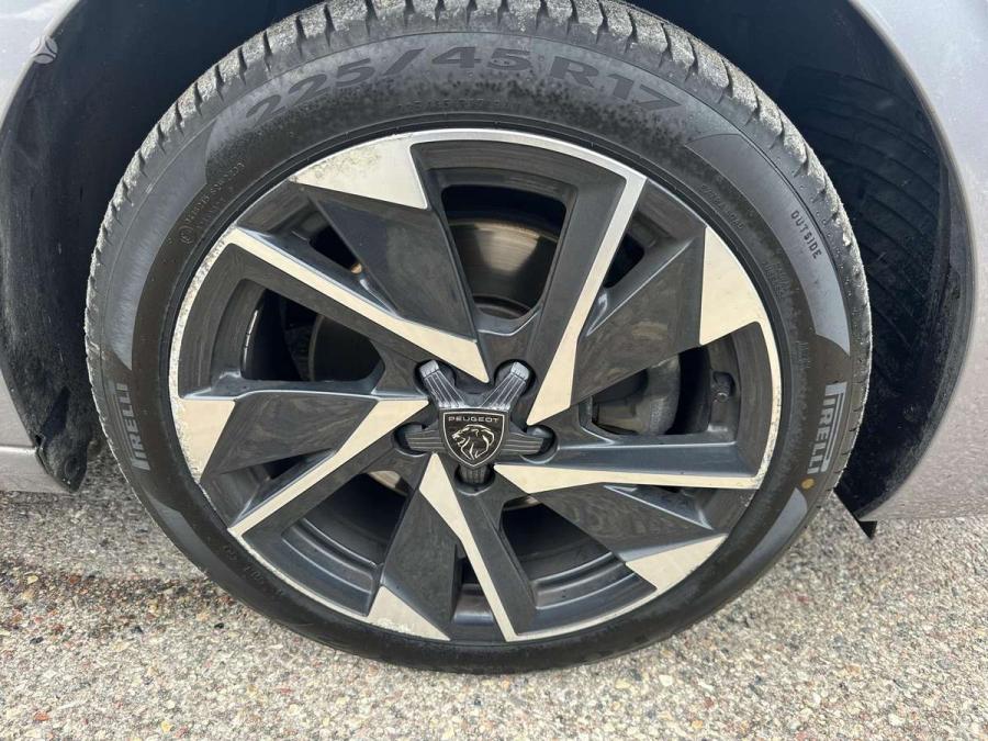 Pelēks Peugeot 308 2023 Viļņa, ar dzinēja tilpumu 1.20 L un nobraukumu 184 tūkst. km par 12099 €, foto 8 vietnē AUTOMOTO.COM.LV