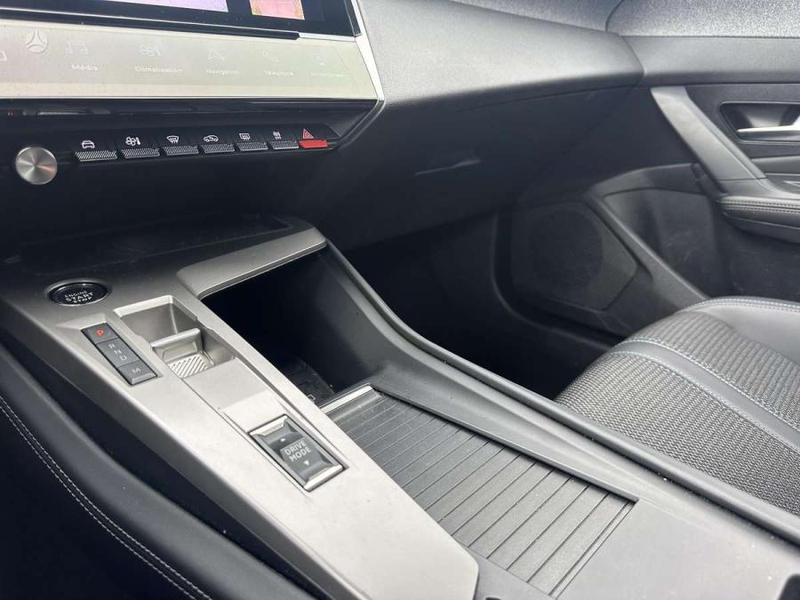 Pelēks Peugeot 308 2023 Viļņa, ar dzinēja tilpumu 1.20 L un nobraukumu 184 tūkst. km par 12099 €, foto 12 vietnē AUTOMOTO.COM.LV
