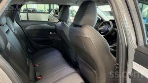 Pelēks Peugeot 308 2024 Rīga, ar dzinēja tilpumu 1.20 L un nobraukumu 40 tūkst. km par 23500 €, foto 15 vietnē AUTOMOTO.COM.LV