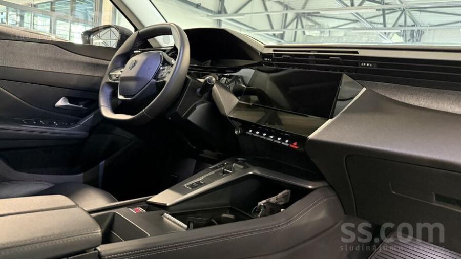 Pelēks Peugeot 308 2024 Rīga, ar dzinēja tilpumu 1.20 L un nobraukumu 40 tūkst. km par 23500 €, foto 16 vietnē AUTOMOTO.COM.LV