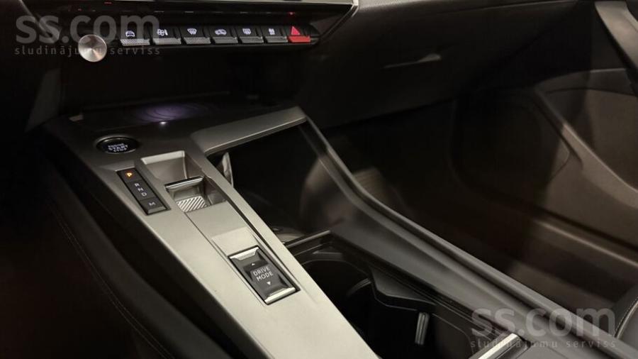 Pelēks Peugeot 308 2024 Rīga, ar dzinēja tilpumu 1.20 L un nobraukumu 40 tūkst. km par 23500 €, foto 23 vietnē AUTOMOTO.COM.LV