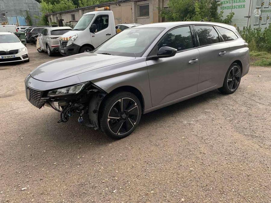 Серый Пежо 308 2025 в Вильнюс, объемом двигателя 0.00 л и пробегом 18 тыс. км за 11800 €, фото 3 на AUTOMOTO.COM.LV