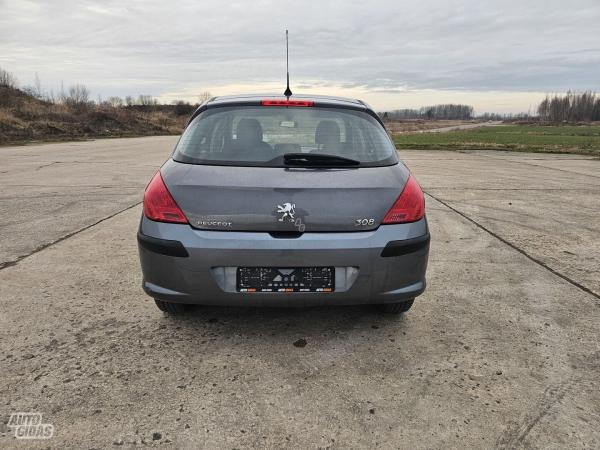 Peugeot 308 2008 Viļņa, ar dzinēja tilpumu 1.40 L un nobraukumu 171 tūkst. km par 1999 €, foto 6 vietnē AUTOMOTO.COM.LV