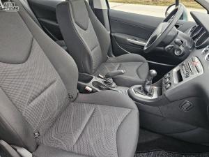 Peugeot 308 2008 Viļņa, ar dzinēja tilpumu 1.40 L un nobraukumu 171 tūkst. km par 1999 €, foto 14 vietnē AUTOMOTO.COM.LV