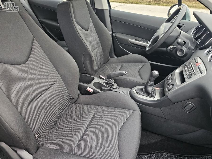 Peugeot 308 2008 Viļņa, ar dzinēja tilpumu 1.40 L un nobraukumu 171 tūkst. km par 1999 €, foto 14 vietnē AUTOMOTO.COM.LV