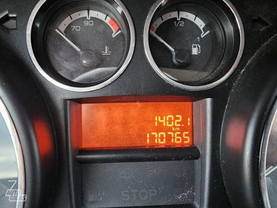 Peugeot 308 2008 Viļņa, ar dzinēja tilpumu 1.40 L un nobraukumu 171 tūkst. km par 1999 €, foto 16 vietnē AUTOMOTO.COM.LV