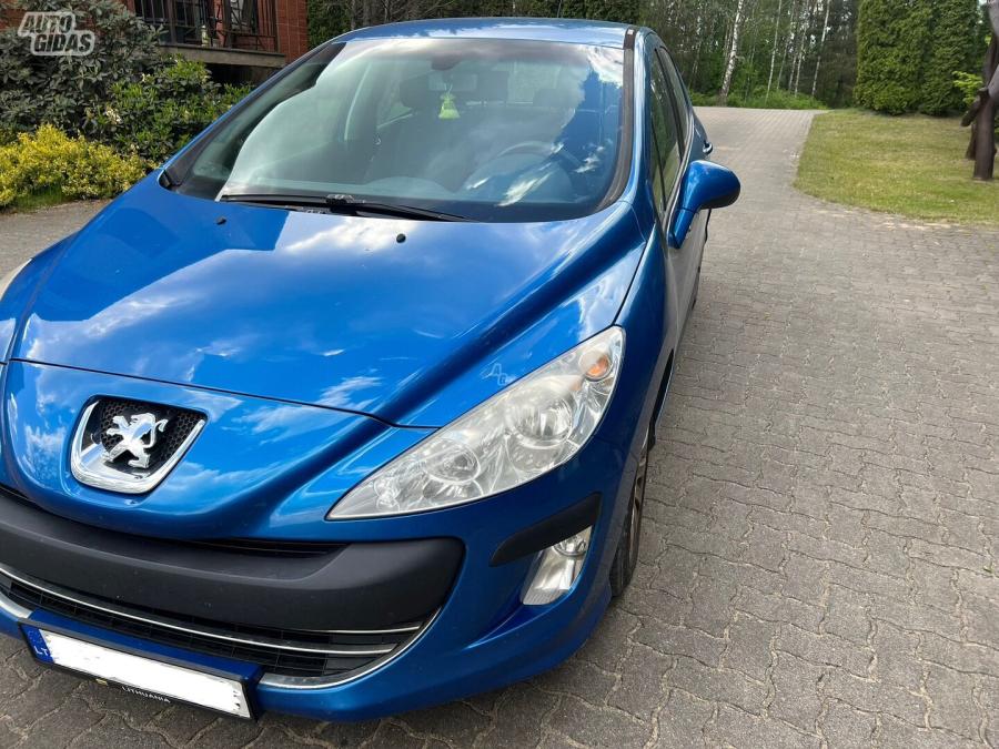 Peugeot 308 2008 in Vilnius, with an engine capacity of 1.60 L and mileage of 187 thousand km for 2200 €, photo 3 on AUTOMOTO.COM.LV