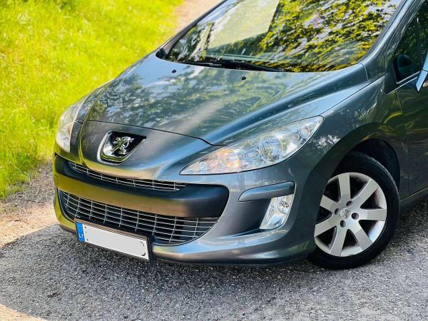 Peugeot 308 2008 in Vilnius, with an engine capacity of 1.59 L and mileage of 137 thousand km for 1900 €, photo 3 on AUTOMOTO.COM.LV