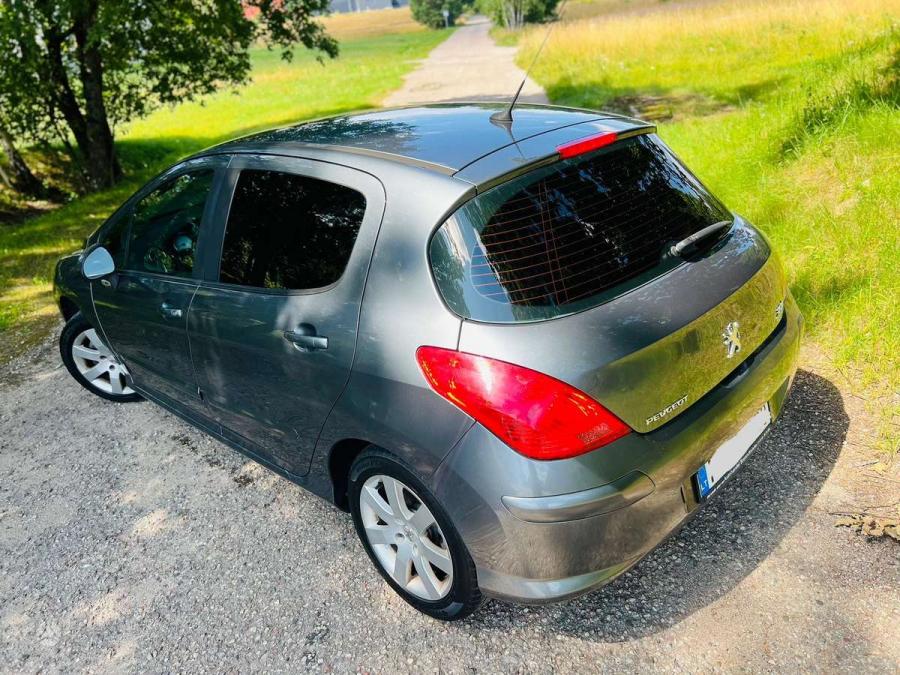 Peugeot 308 2008 in Vilnius, with an engine capacity of 1.59 L and mileage of 137 thousand km for 1900 €, photo 19 on AUTOMOTO.COM.LV