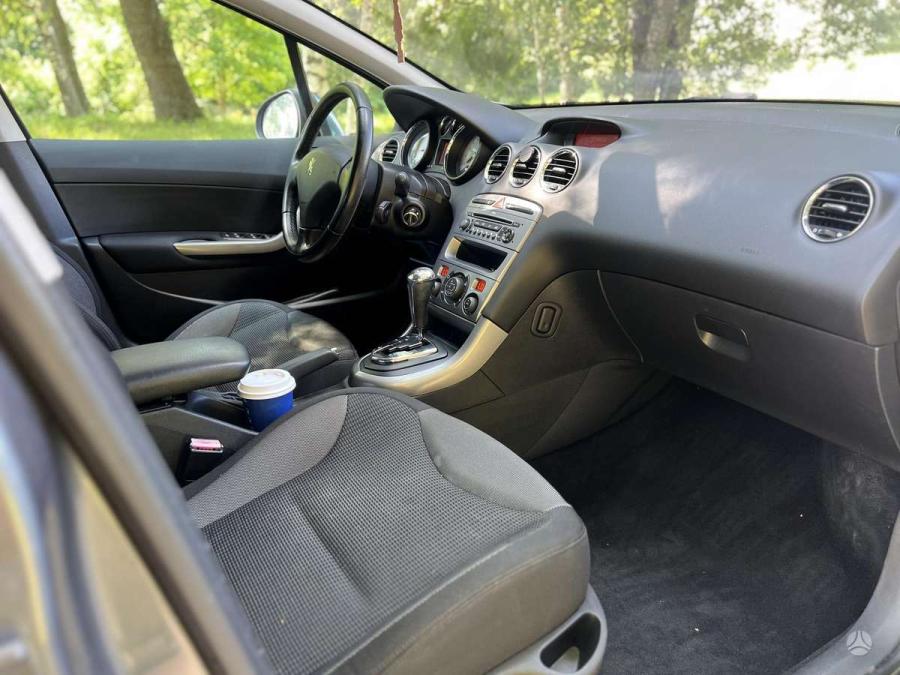 Peugeot 308 2008 in Vilnius, with an engine capacity of 1.59 L and mileage of 137 thousand km for 1900 €, photo 22 on AUTOMOTO.COM.LV