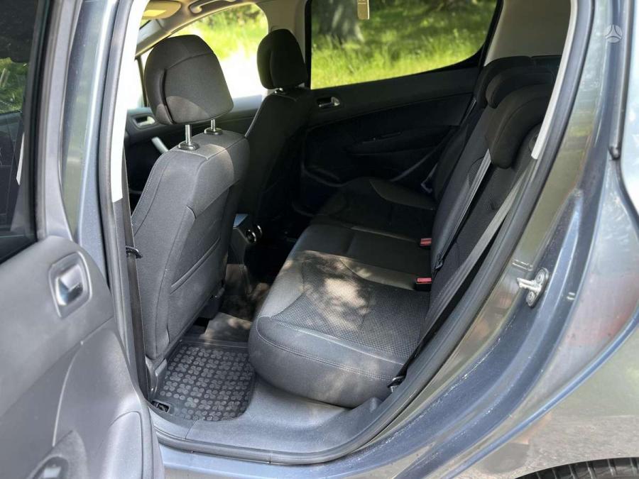 Peugeot 308 2008 in Vilnius, with an engine capacity of 1.59 L and mileage of 137 thousand km for 1900 €, photo 24 on AUTOMOTO.COM.LV