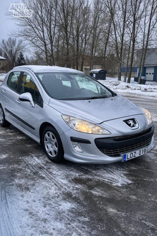 Peugeot 308 2009 in Siauliai, with an engine capacity of 1.60 L and mileage of 158 thousand km for 1990 €, photo 3 on AUTOMOTO.COM.LV