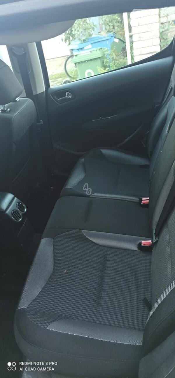 Peugeot 308 2009 in Kaunas, with an engine capacity of 1.60 L and mileage of 295 thousand km for 1900 €, photo 5 on AUTOMOTO.COM.LV