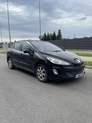 Peugeot 308 2009 in Kaunas, with an engine capacity of 1.60 L and mileage of 290 thousand km for 2200 €, photo 3 on AUTOMOTO.COM.LV