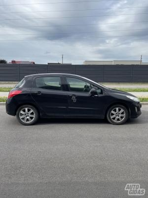 Peugeot 308 2009 in Kaunas, with an engine capacity of 1.60 L and mileage of 290 thousand km for 2200 €, photo 4 on AUTOMOTO.COM.LV