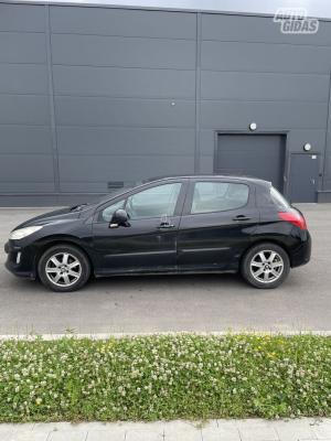 Peugeot 308 2009 in Kaunas, with an engine capacity of 1.60 L and mileage of 290 thousand km for 2200 €, photo 8 on AUTOMOTO.COM.LV