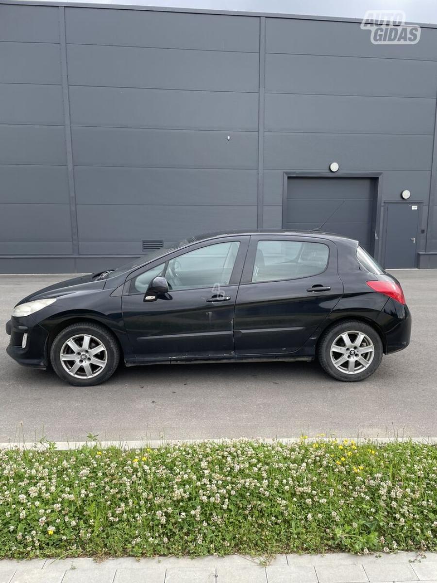Peugeot 308 2009 in Kaunas, with an engine capacity of 1.60 L and mileage of 290 thousand km for 2200 €, photo 8 on AUTOMOTO.COM.LV